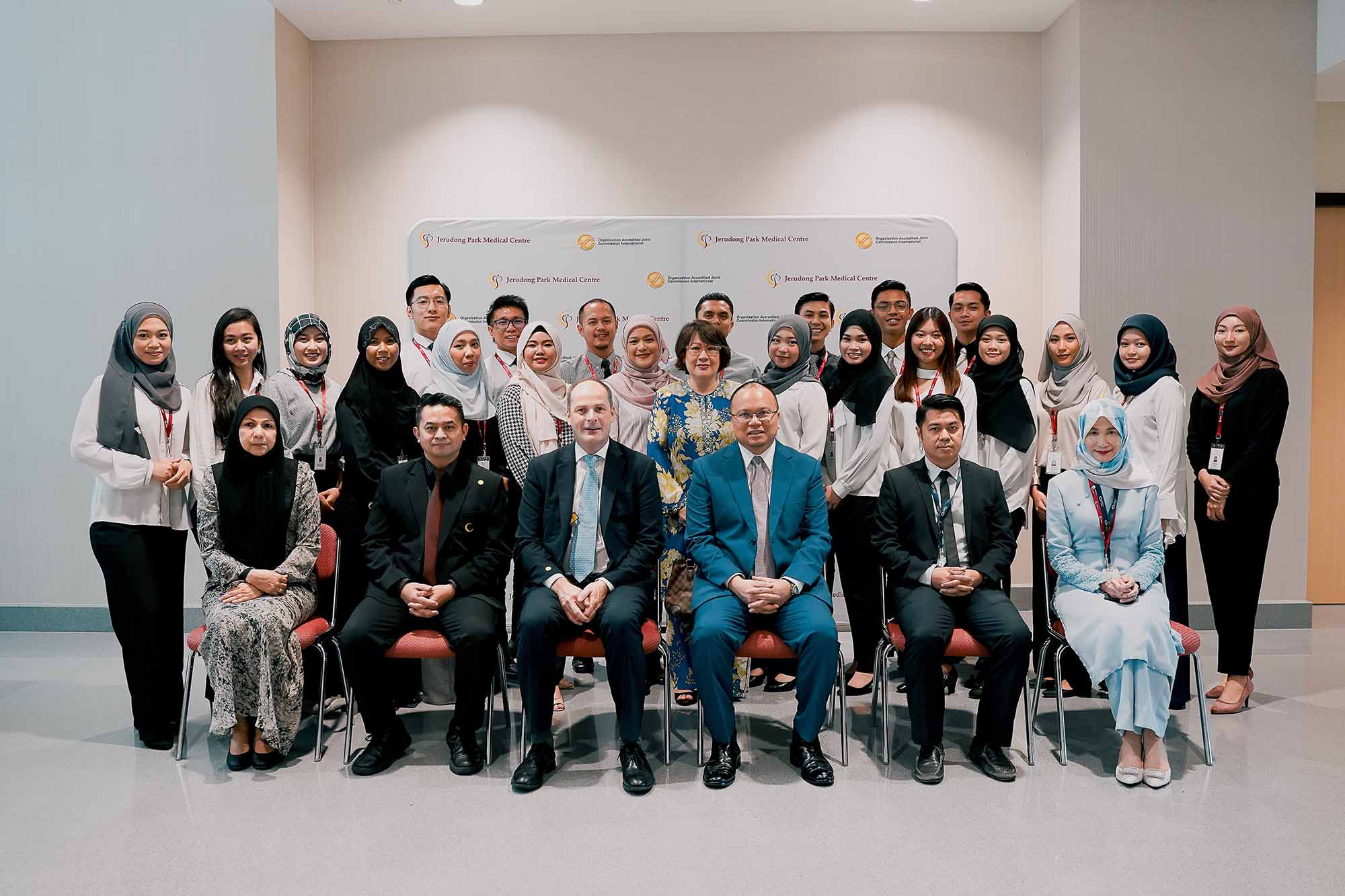 RB Cabin Crew completes training as Jerudong Park Medical Centre ...